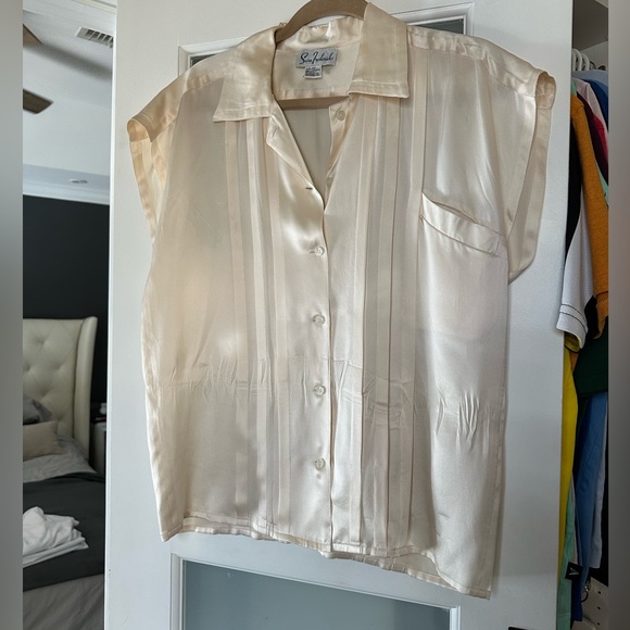 sara fredericks | Tops | Vintage Silk Top | Poshmark